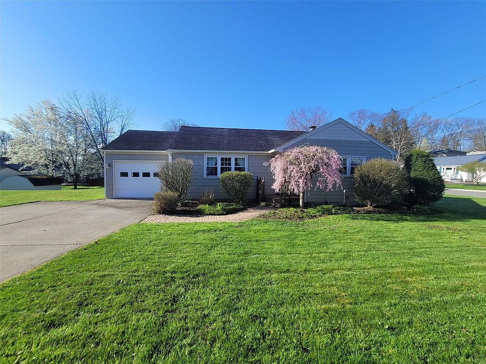 3218 Country Club Rd, Endwell, NY 13760 | Zillow