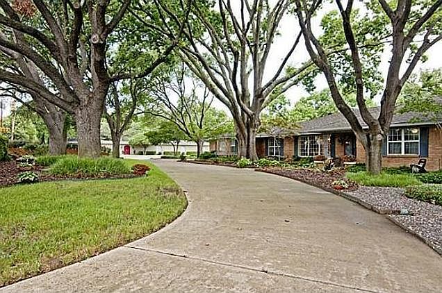 4609 Forest Ln, Dallas, TX 75244 | Zillow