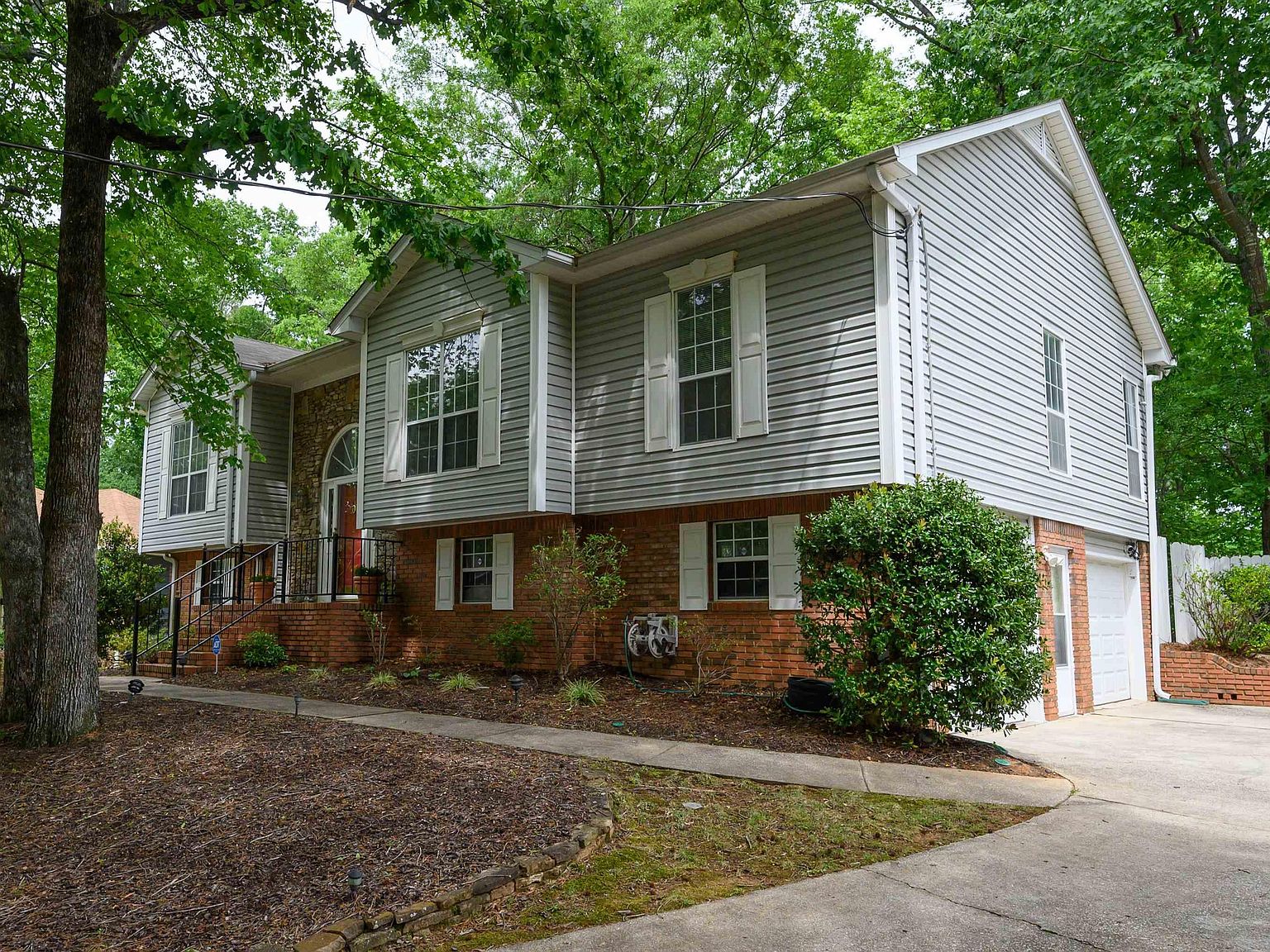 1720 Fieldstone Cir, Helena, AL 35080 | MLS #21417351 | Zillow