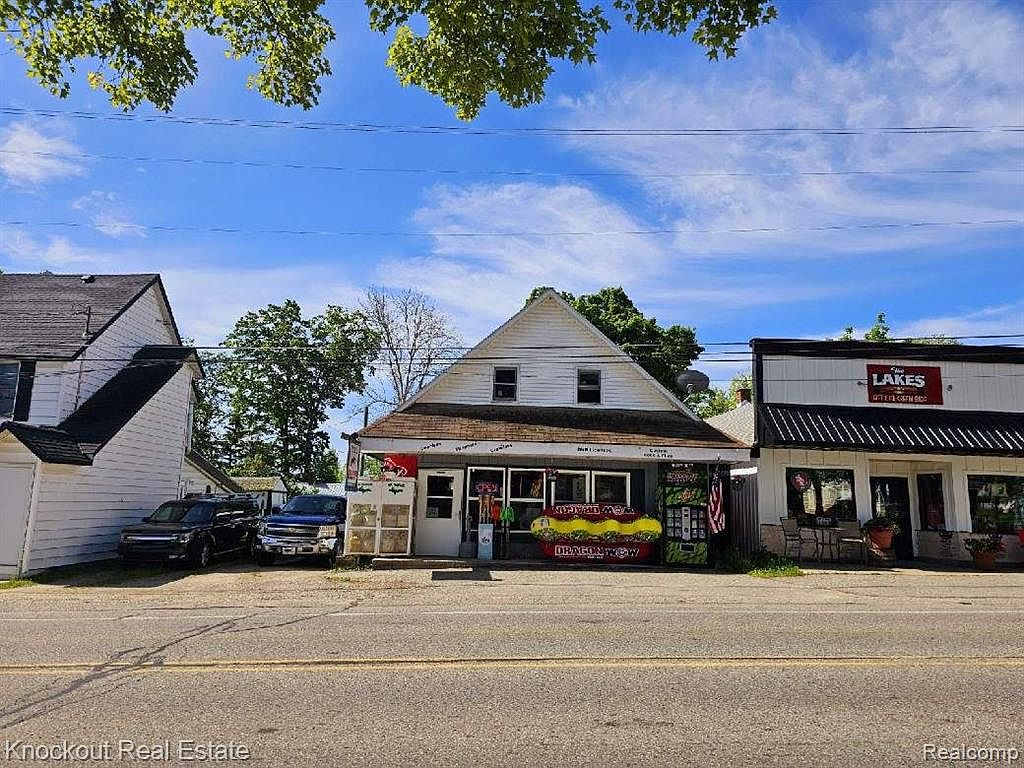 17351 W Main St, Curtis, MI 49820 | MLS #20230086098 | Zillow