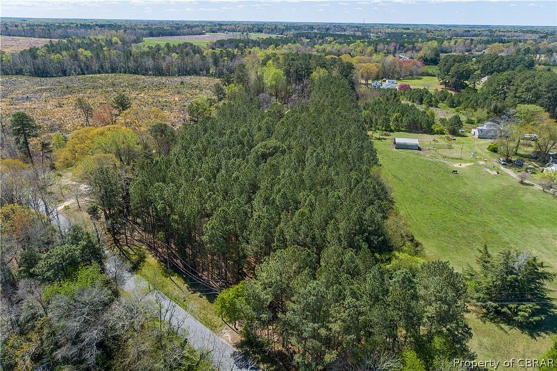 1414 Wake Rd, Wake, VA 23176 | MLS #2409013 | Zillow