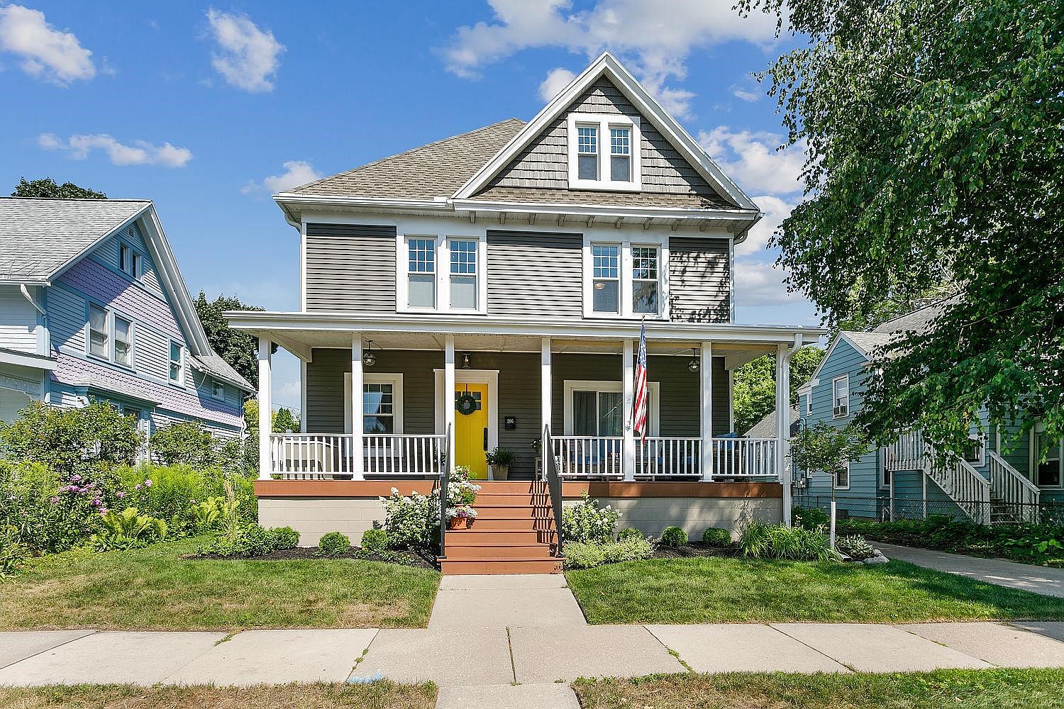 206 N Union St, Appleton, WI 54911 | MLS #50279474 | Zillow