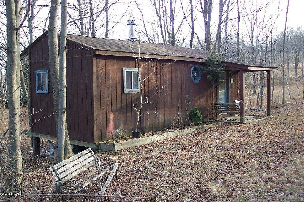 20 Deer Run Ln, Waymart, PA 18472 | Zillow