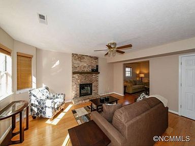 804 Summit Farm Ln, Hendersonville, NC 28739 | Zillow