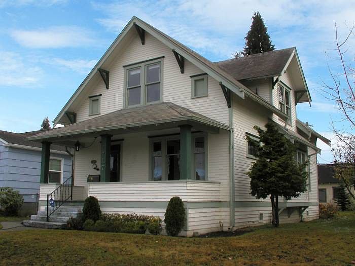 1717 Baker Ave, Everett, WA 98201 | Zillow
