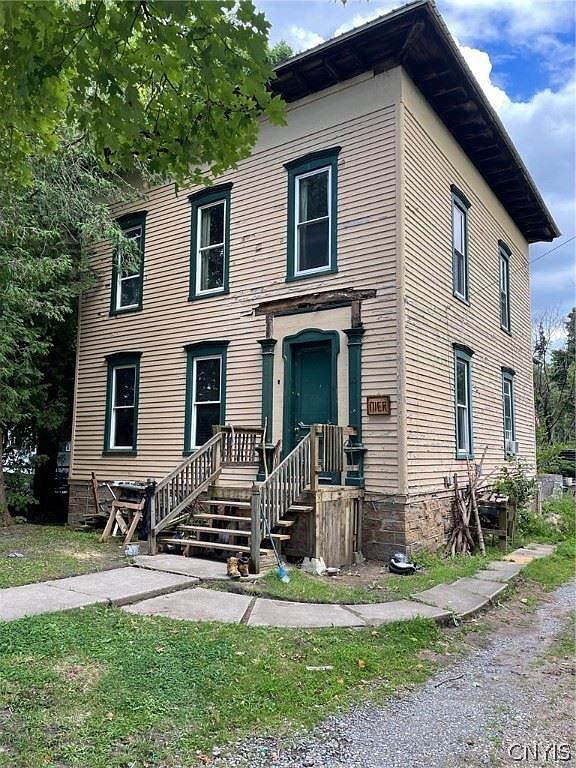 10 Depot St, Antwerp, NY 13608 | Zillow
