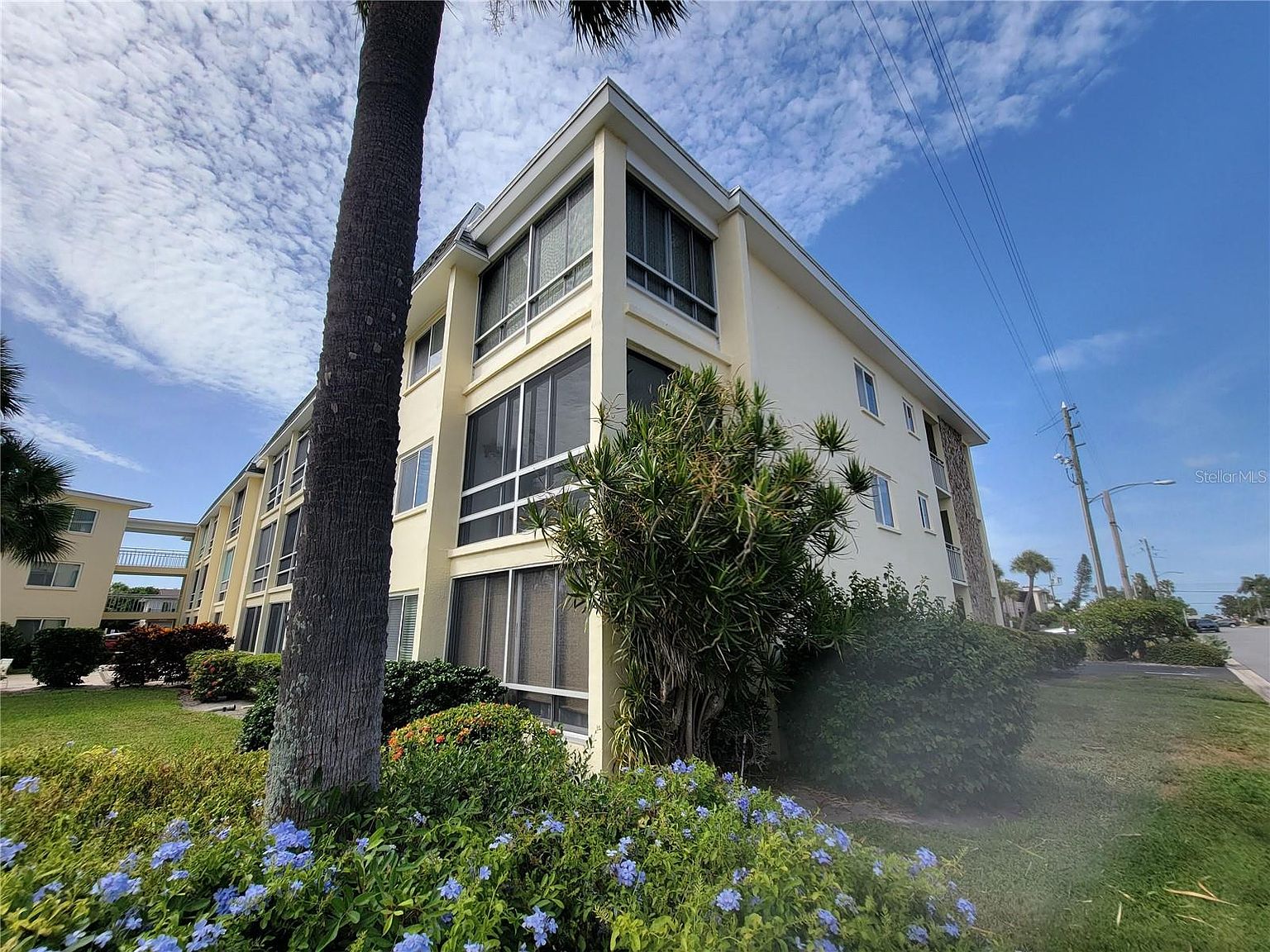 6767 Sunset Way APT 201, Saint Pete Beach, FL 33706 | Zillow