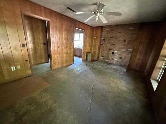 2555 Darracott Rd, West Point, MS 39773 | MLS #24-1989 | Zillow