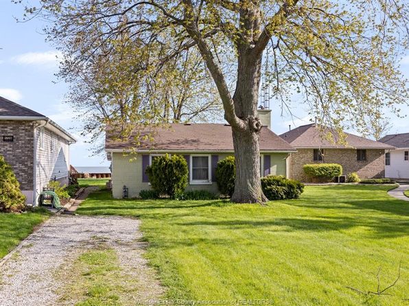 Lakeshore ON Real Estate - Lakeshore ON Homes For Sale | Zillow