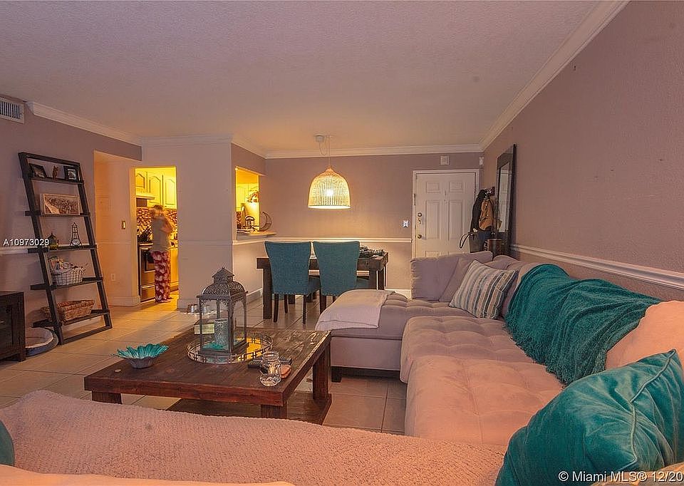 9453 SW 76th St #7, Miami, FL 33173 | Zillow
