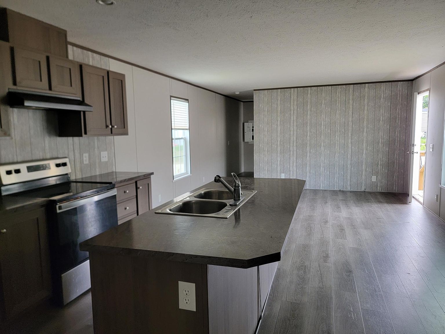 127 Susie Ln, Anderson, IN 46016 | Zillow