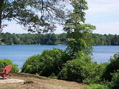 10 Wareham Lake Shore Dr, East Wareham, MA 02538 | Zillow