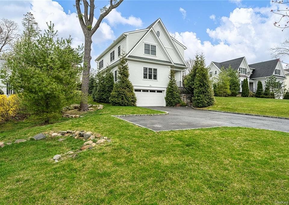 34 Ramona Court, New Rochelle, NY 10804 | Zillow