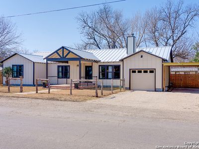 528 Lindner Ave, Comfort, TX 78013 | MLS #1676164 | Zillow