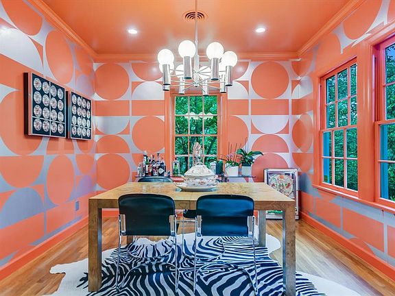 2207 Quarry Rd, Austin, TX 78703 | Zillow