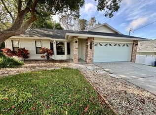 320 Bay St, Palm Harbor, FL 34683 | Zillow