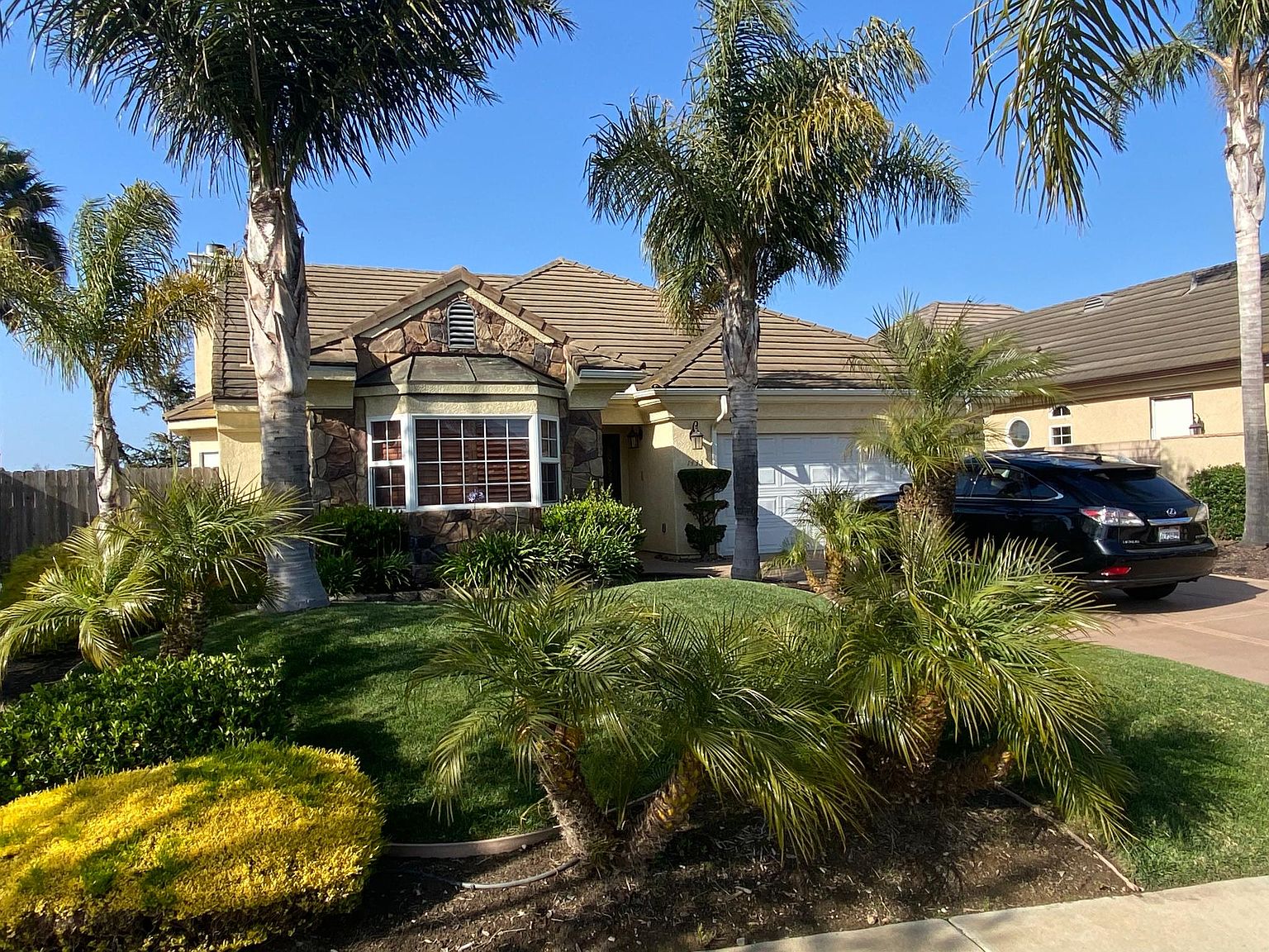 1433 Almeria Ave, Santa Maria, CA 93458 | Zillow