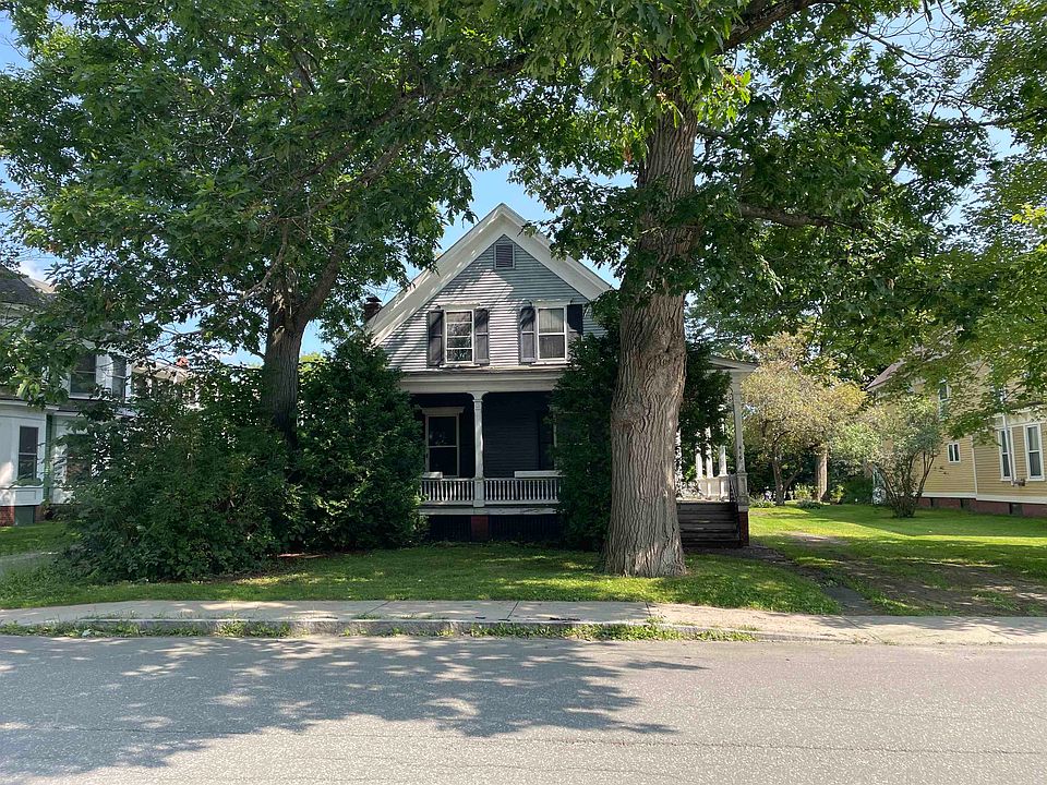 416 Summer Street, St Johnsbury, VT 05819 | MLS #4968805 | Zillow