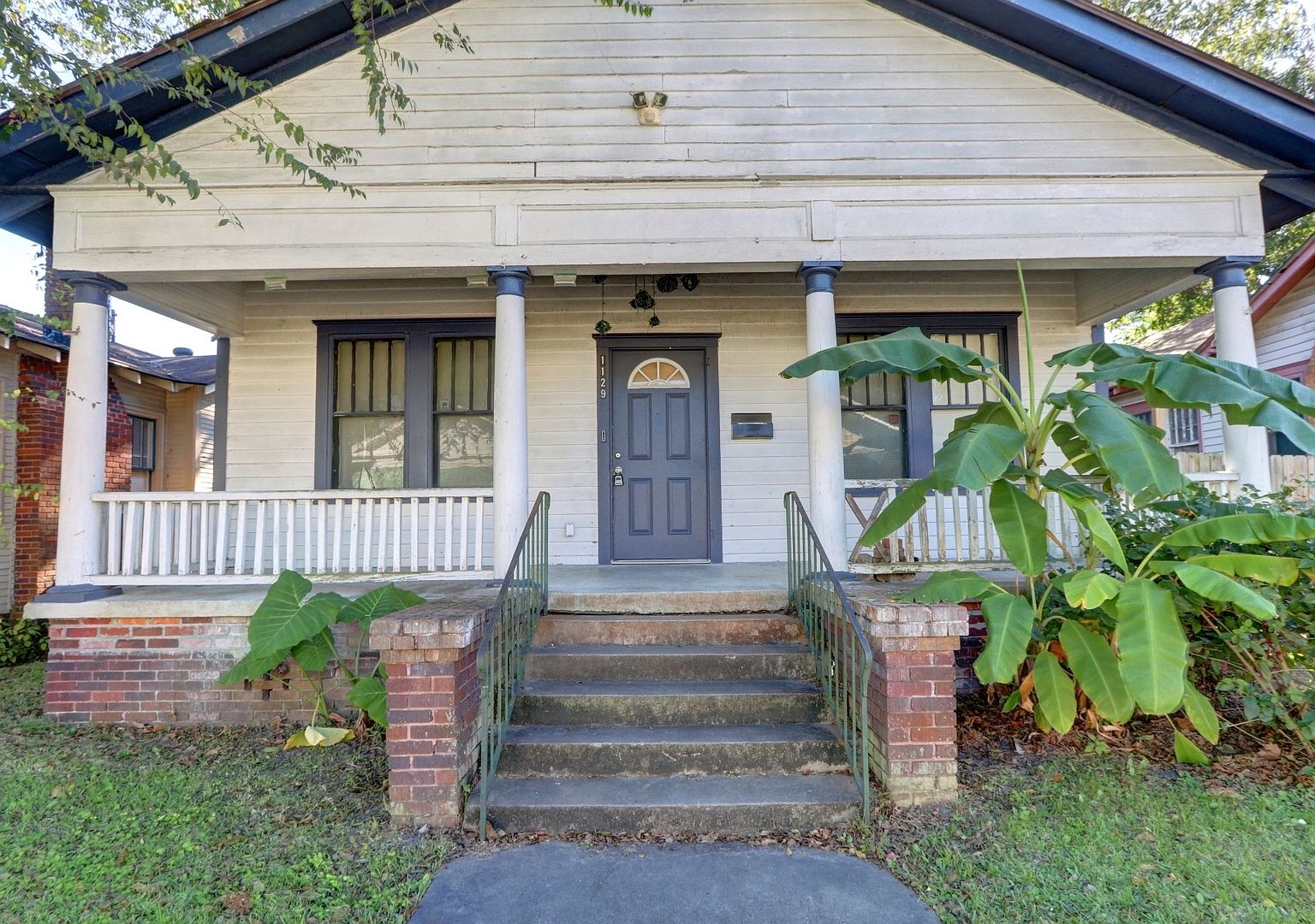 1129 E 38th St, Savannah, GA 31404 | Zillow