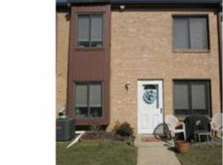 5200 Hilltop Dr APT Dd11, Brookhaven, PA 19015 | Zillow