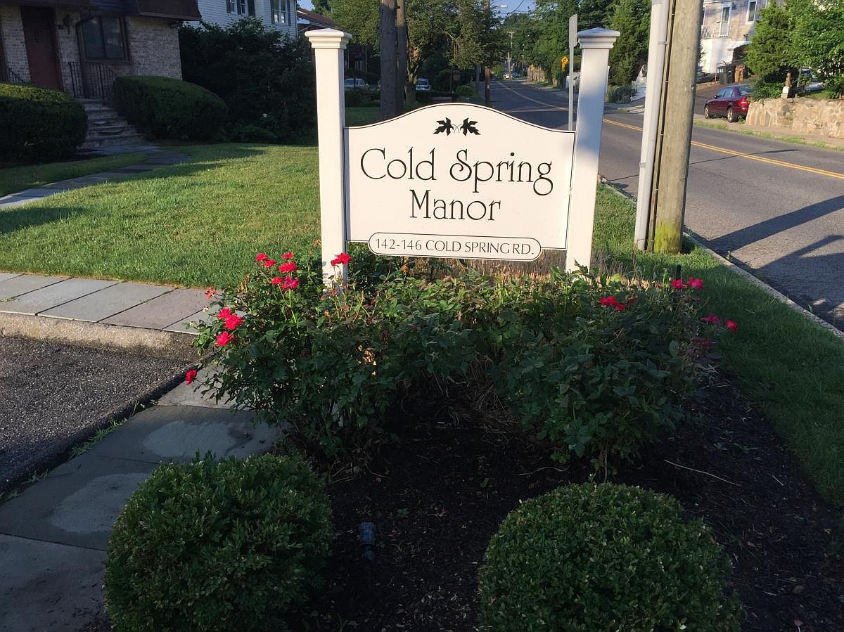 146 Cold Spring Rd, Stamford, CT 06905 | Zillow