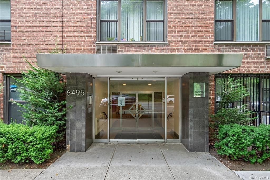 6495 Broadway APT 5M, Bronx, NY 10471 | Zillow