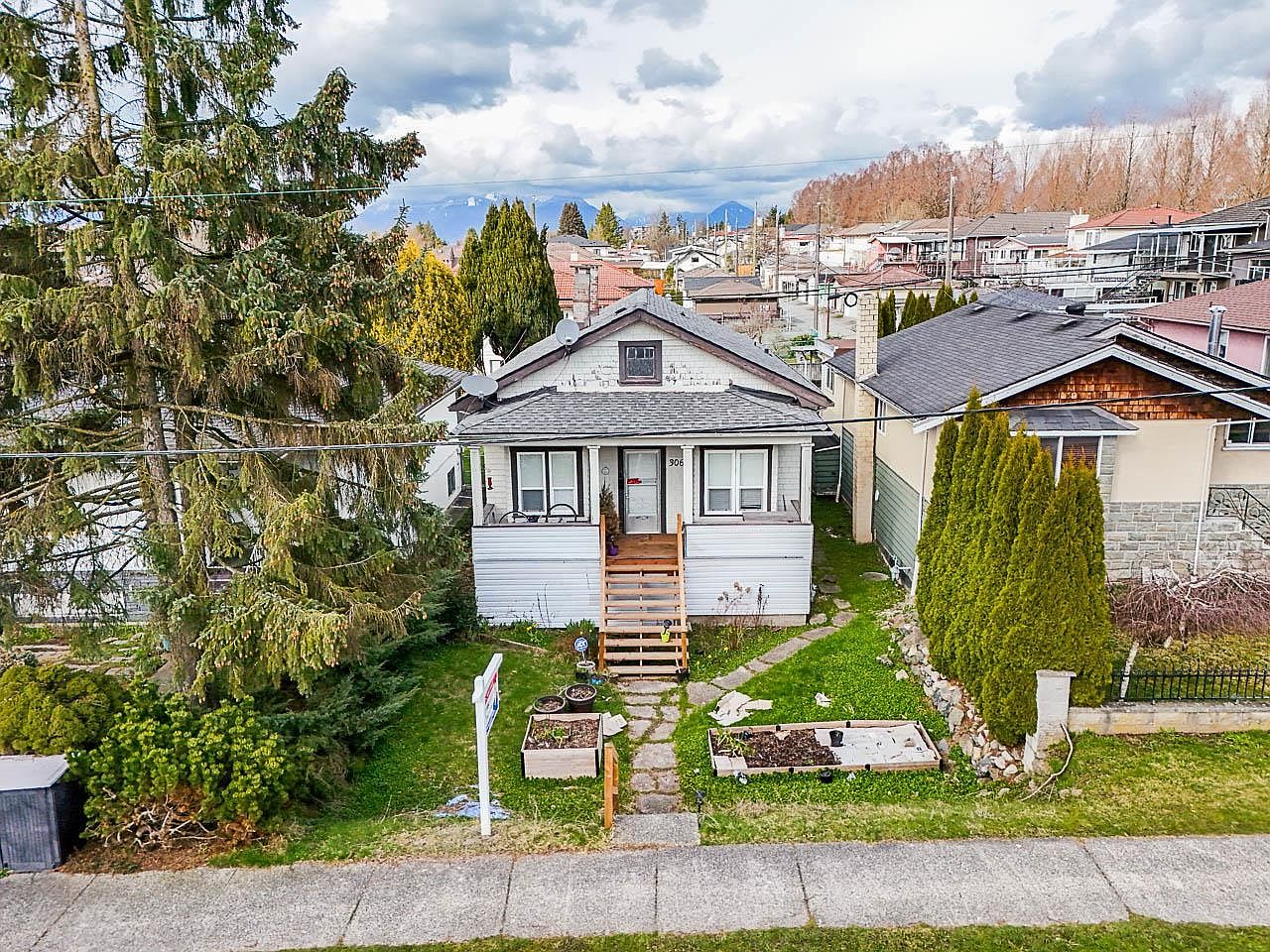 3065 E 45th Ave, Vancouver, BC V5R 3C8 | MLS #R3024457 | Zillow