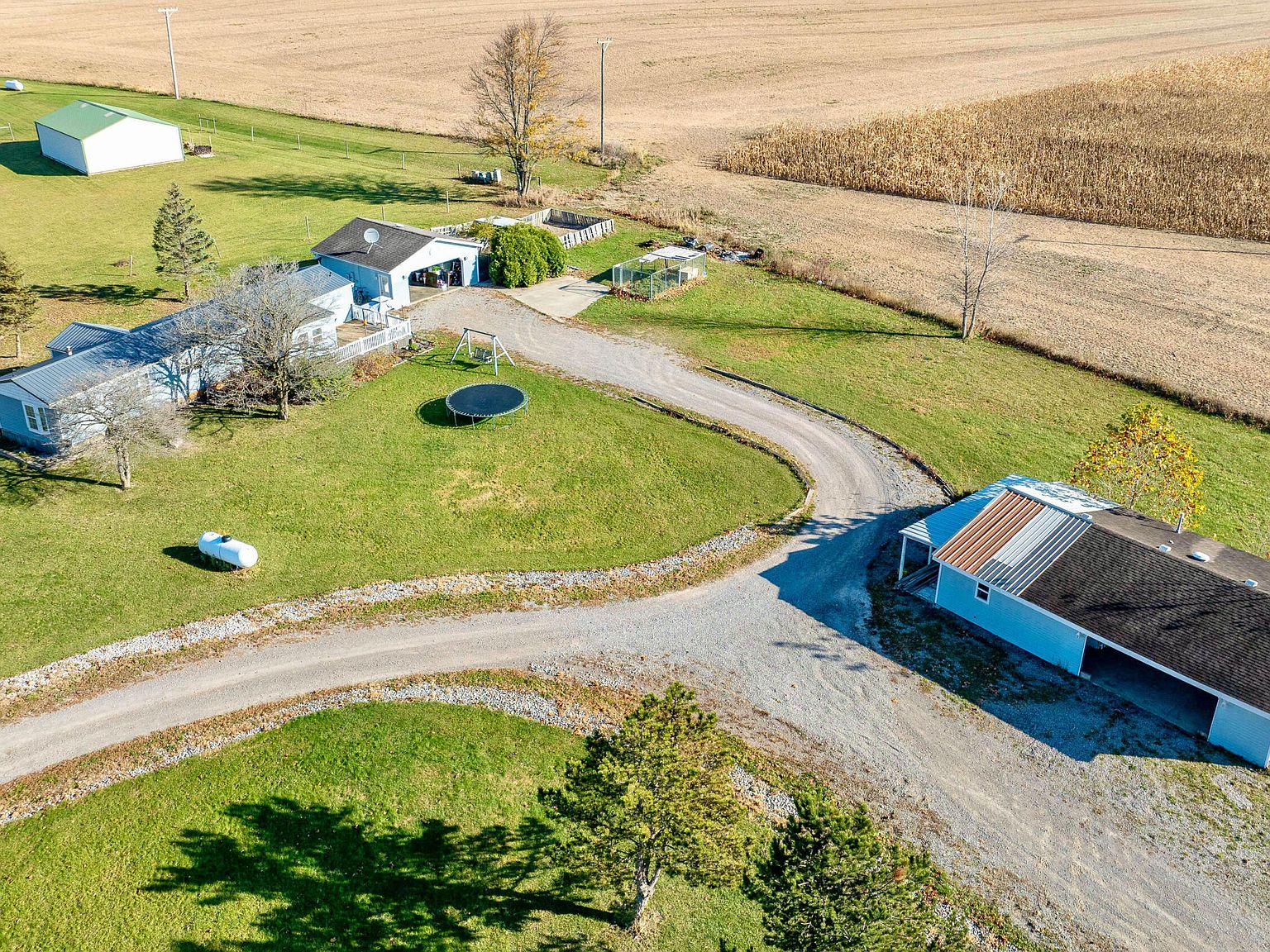 16450 Waynesfield Rd, Waynesfield, OH 45896 | Zillow