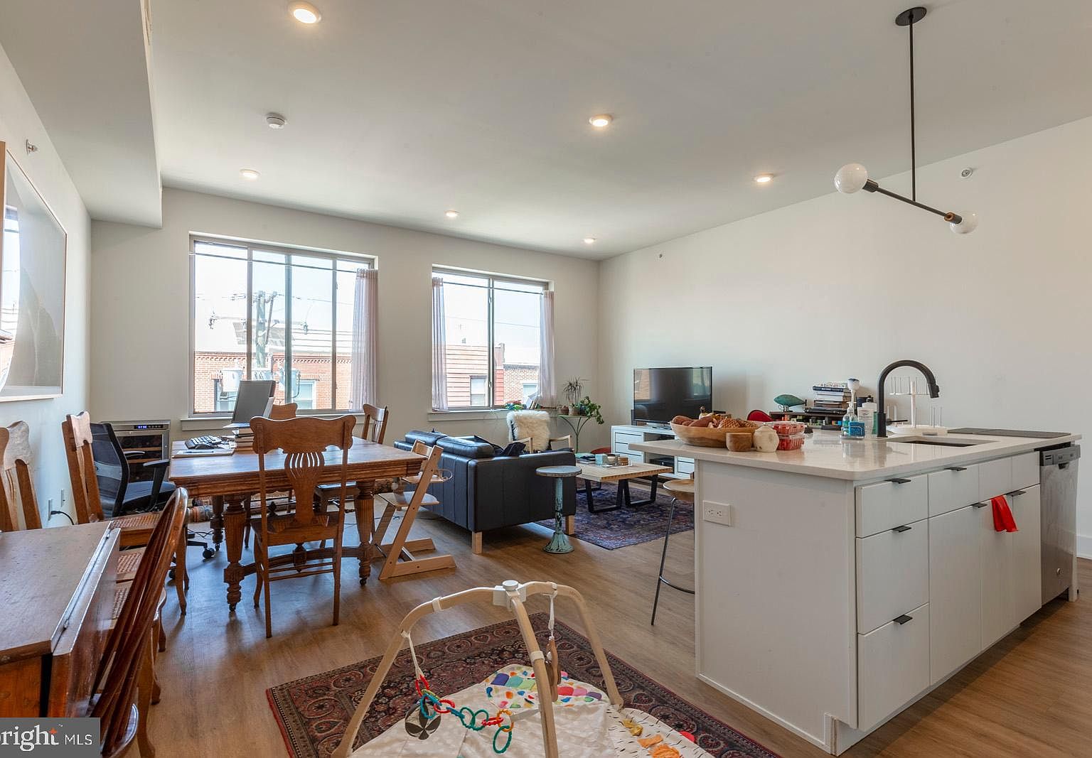 630 Federal St #302, Philadelphia, PA 19147 | Zillow