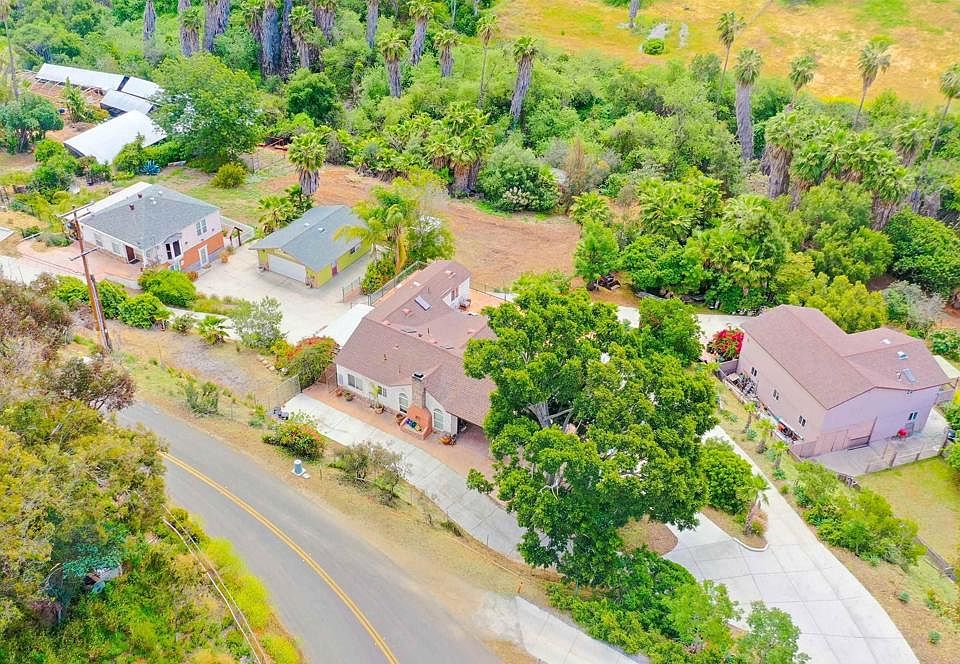 831-35 Mason Rd, Vista, CA 92084 | MLS #PTP2302122 | Zillow