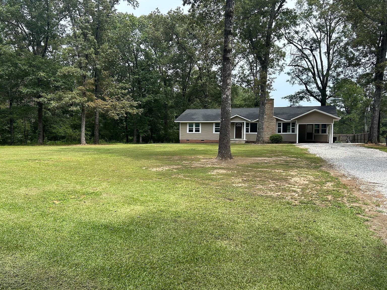 1950 Mitchell Rd, Tupelo, MS 38801 | MLS #24-2214 | Zillow