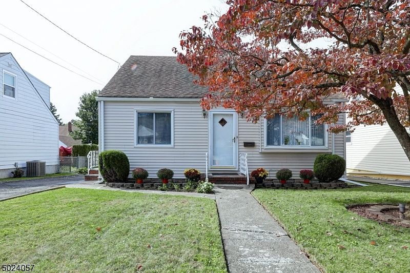 715 Bloomfield Ave, Clifton, NJ 07012 | Zillow
