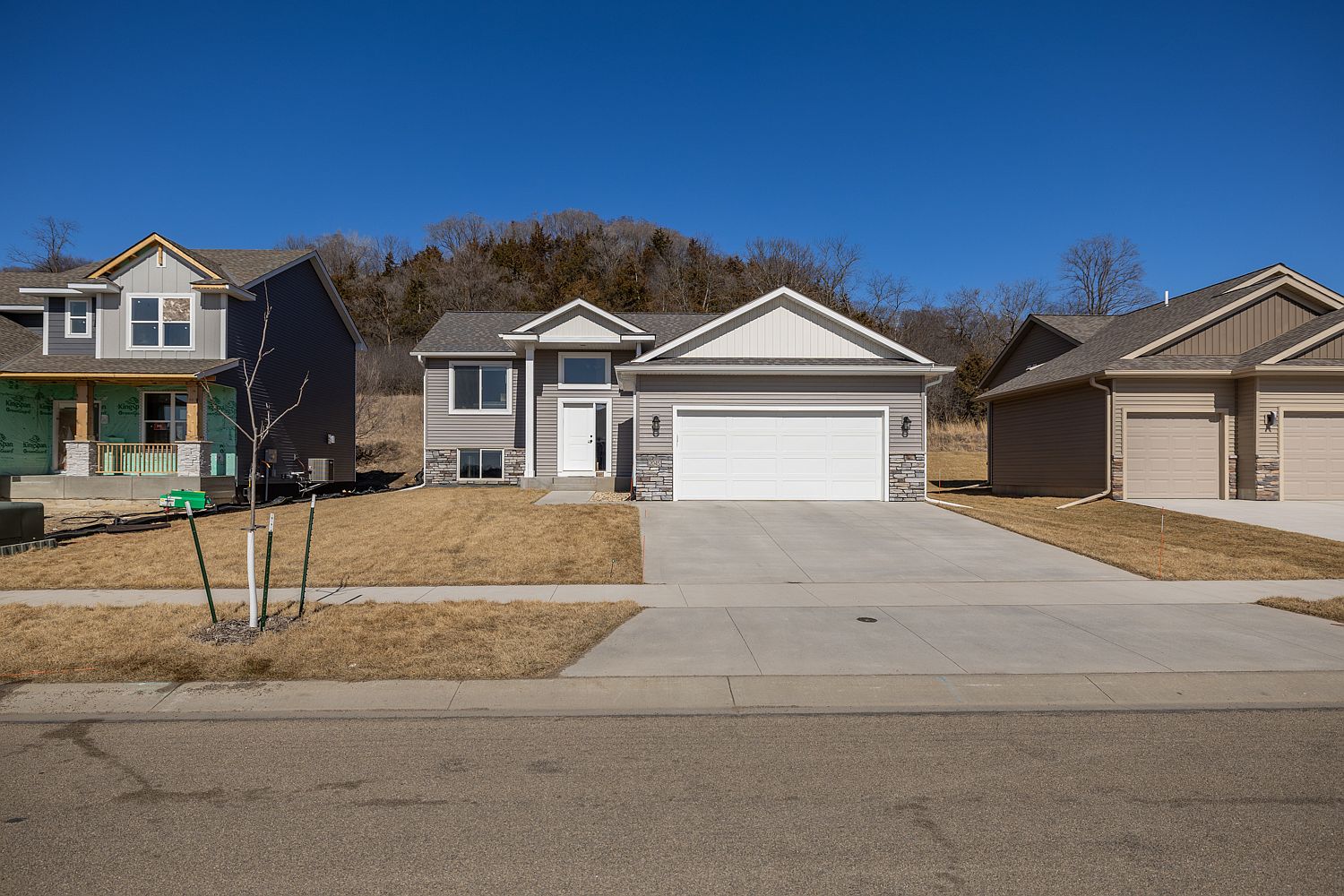 2045 Hadley Hills Dr NE, Rochester, MN 55906 | Zillow