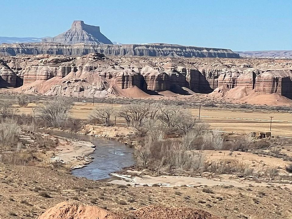 N Highway 24 Hwy, Hanksville, UT 84734 | MLS #23-238843 | Zillow