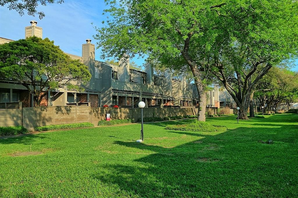 1661 Prairie Grove Dr, Houston, TX 77077 | Zillow