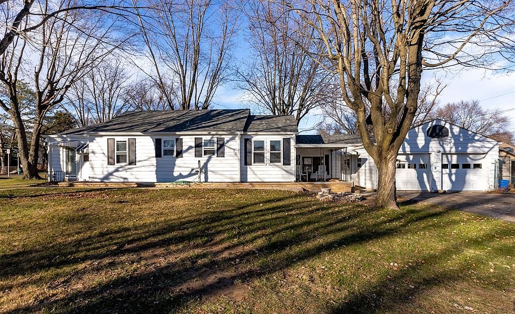 203 N Arthur St, Indianapolis, IN 46229 | Zillow