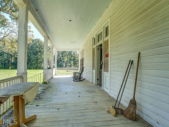 3021 Old Eatonton Rd, Sparta, GA 31087 | Zillow