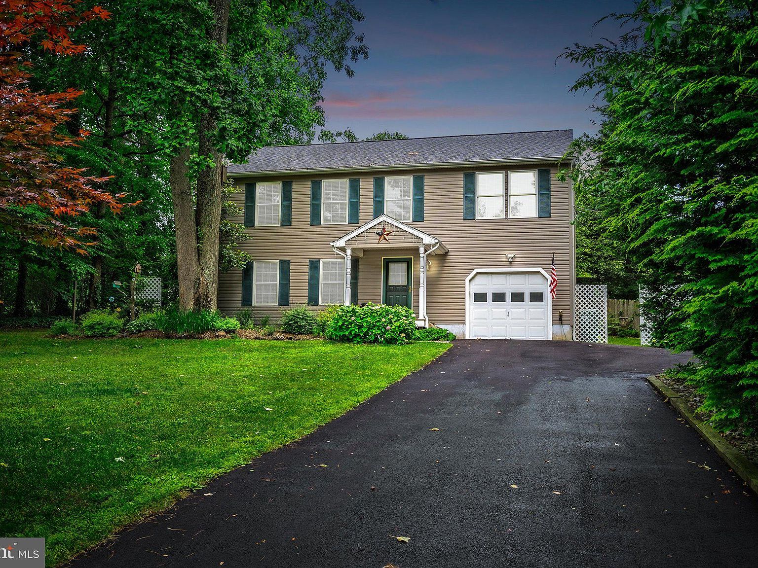 10 Reiner Rd, Cream Ridge, NJ 08514 | Zillow
