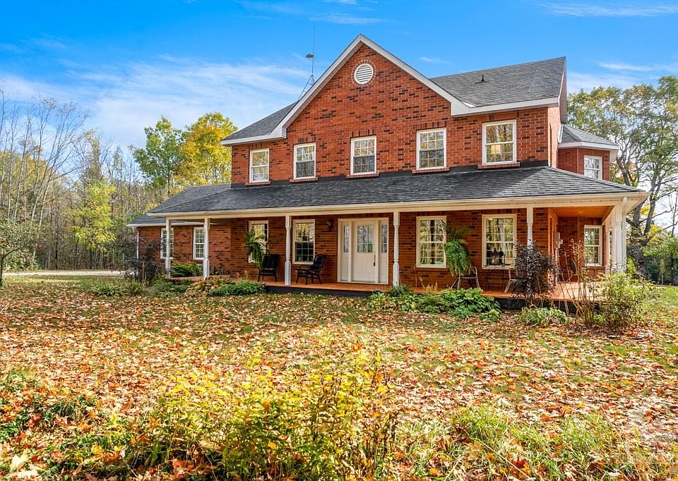 512 Old Perth Rd, Mississippi Mills, ON K7C 0C5 | MLS #1387440 | Zillow