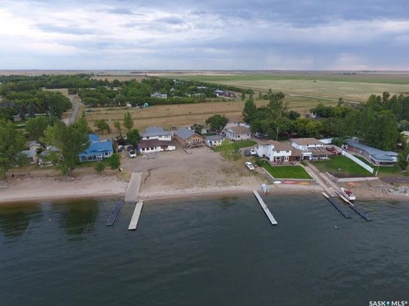 Wee Too Beach SK Real Estate - Wee Too Beach SK Homes For Sale | Zillow