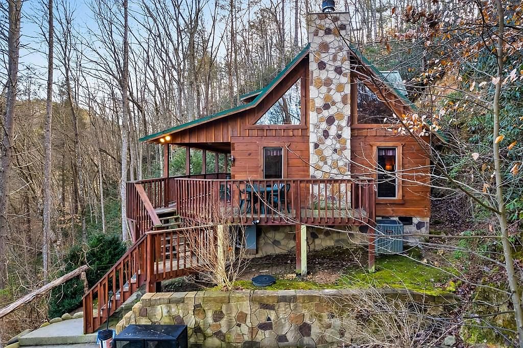 3533 Locust Ridge Rd, Sevierville, TN 37876 | Zillow