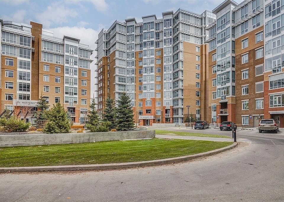 32 E Varsity Estates Cir NW Calgary, AB, T3A2Y1 - Apartments for Rent ...