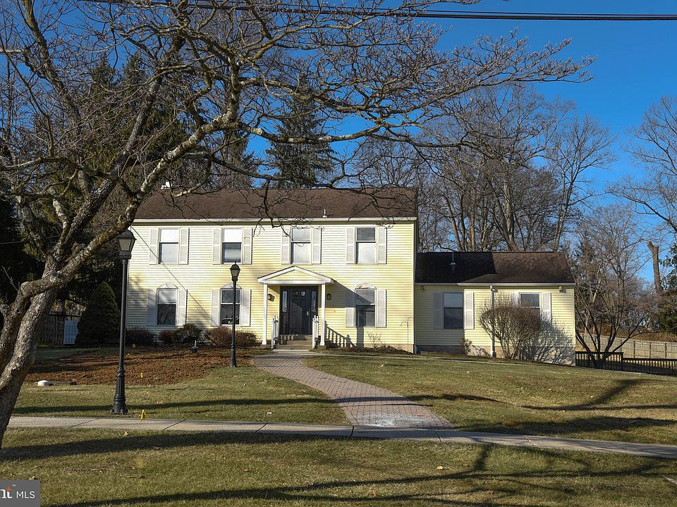 2609 Wayland Rd, Berwyn, PA 19312 | Zillow