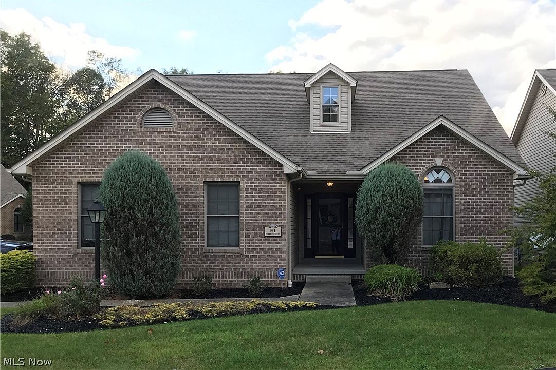 51 Timber Cir, Hubbard, OH 44425 | Zillow