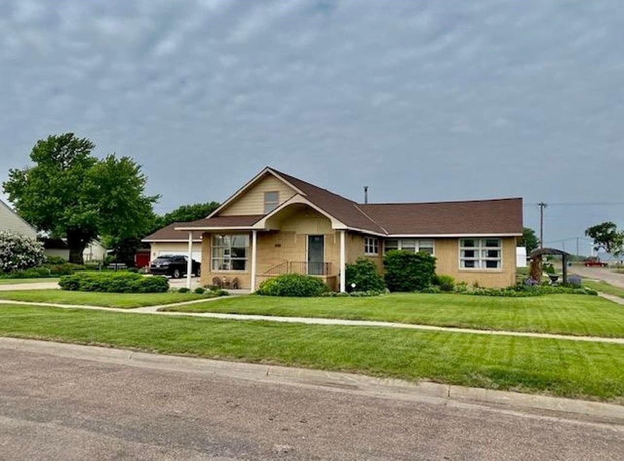 301 S Main St, Wilcox, NE 68982 | MLS #20240412 | Zillow