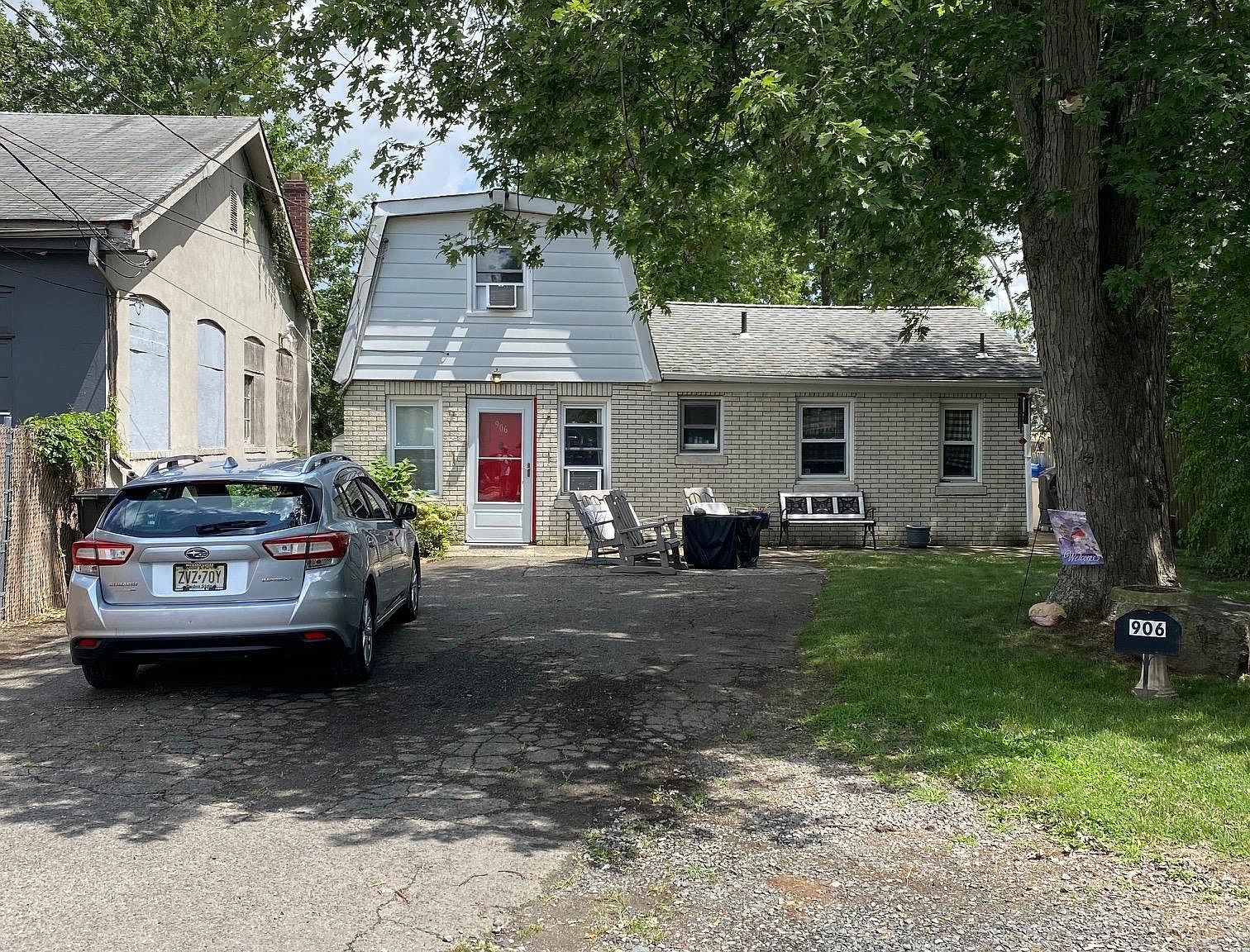 906 King George Rd, Fords, NJ 08863 | Zillow