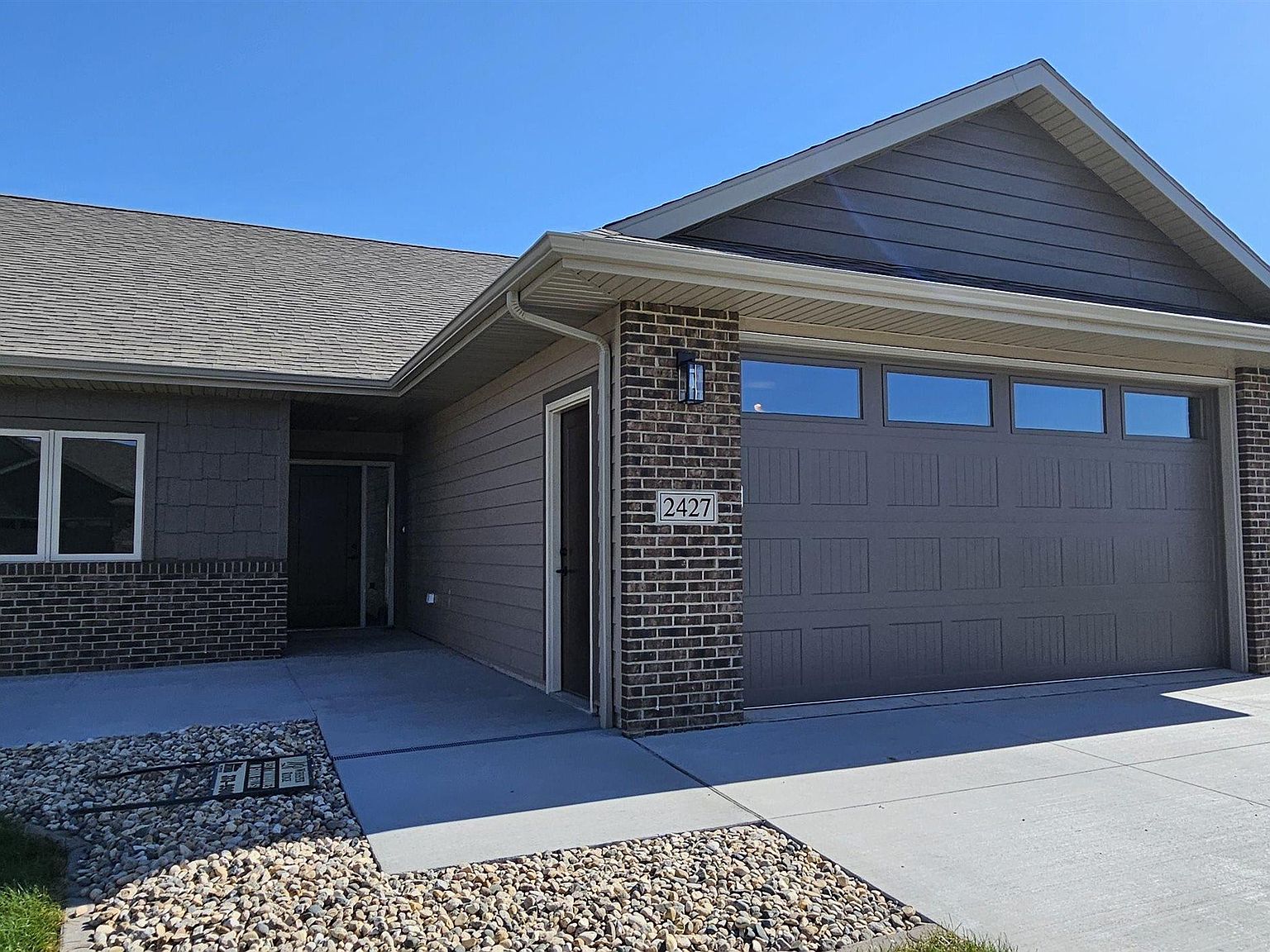 2427 E Joshua Cir, Sioux Falls, SD 57108 | MLS #22507381 | Zillow
