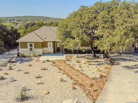 2043 Rocky Ridge Loop, Canyon Lake, TX 78133 | MLS #1833369 | Zillow
