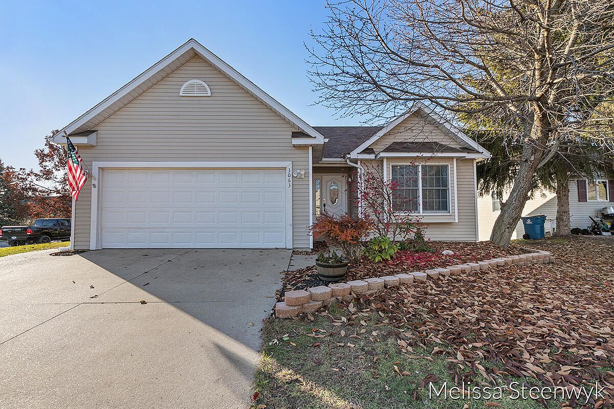 3063 Riley Ridge Rd, Holland, MI 49424 | Zillow