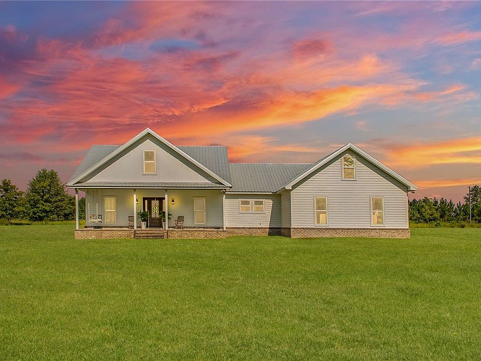 1651 Bennett Rd, Waycross, GA 31503 | MLS #1641293 | Zillow
